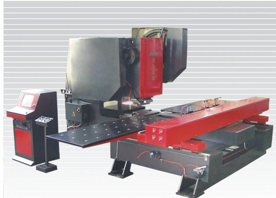 High speed hydraulic CNC plate punching machine / equipment with LCD ...